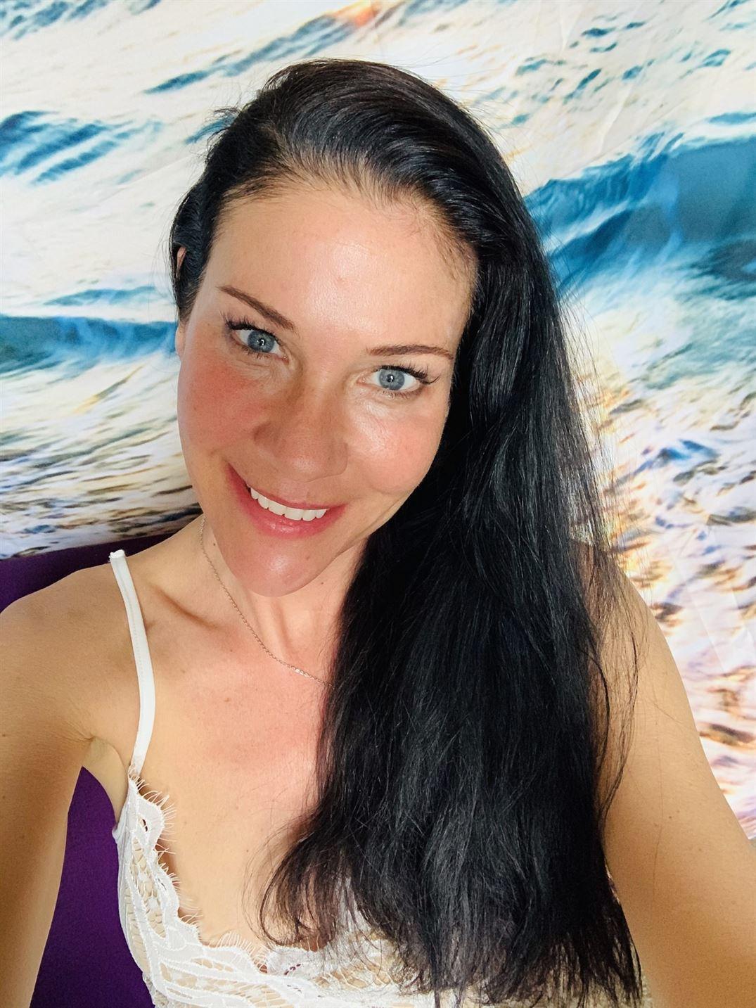 Jewel Arnes: Immune Booster Cellular Upgrade - Quantum Conversations at Acoustic Health